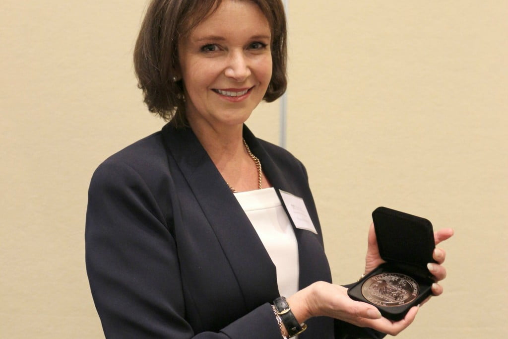 Fiona Robertson awarded Victorian Pharmacist Medal | AJP